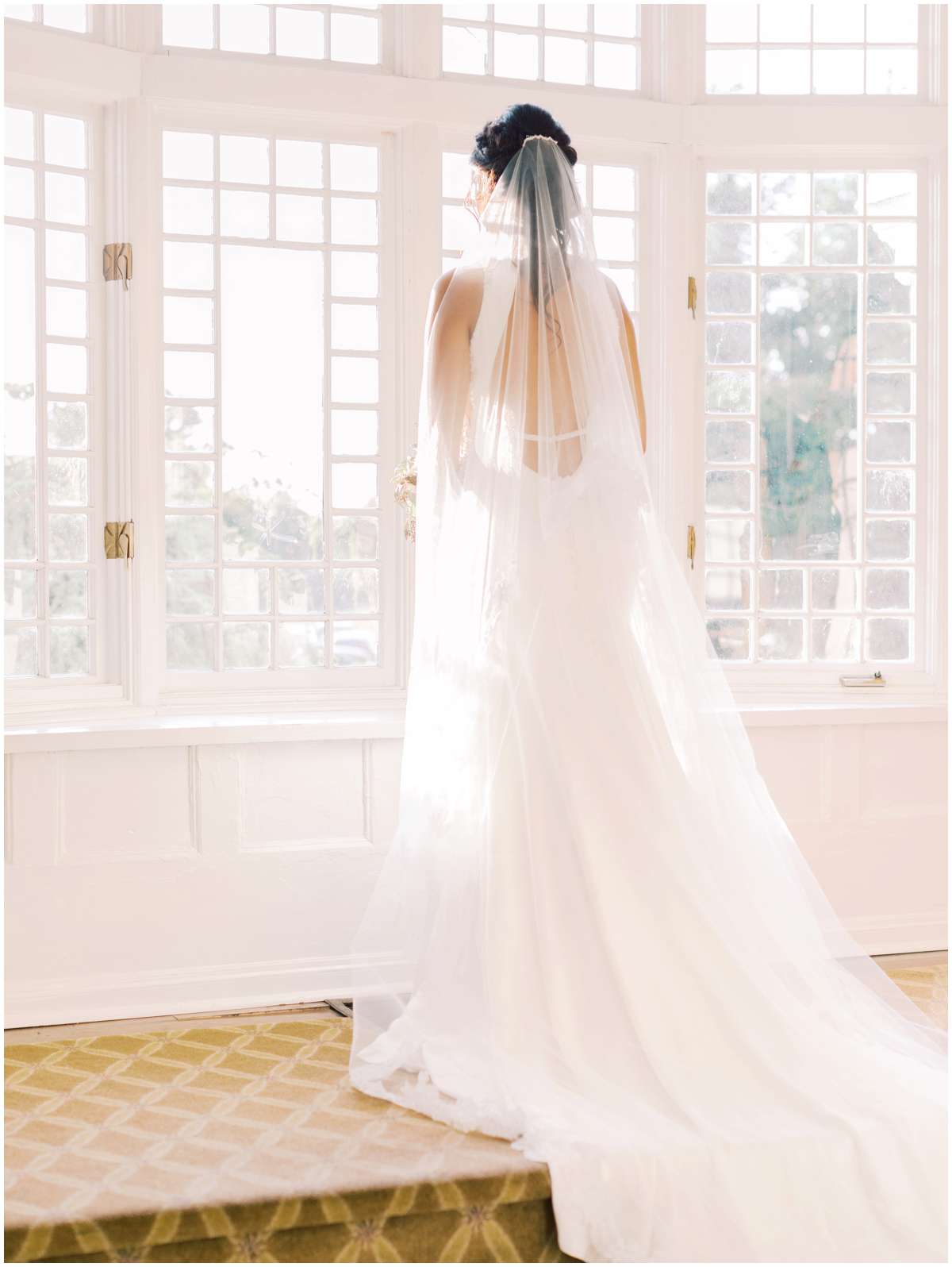 Timber Point Mansion Wedding | Long Island Wedding Photographer