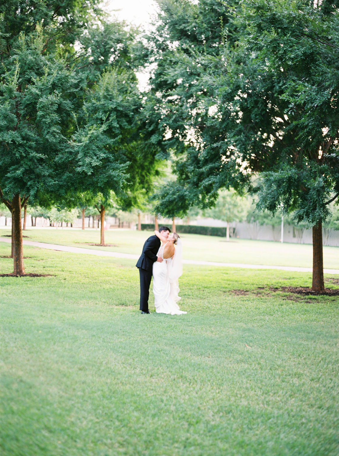 Brik Venue Wedding | Forth Worth Wedding Photographer | Michelle Reed ...