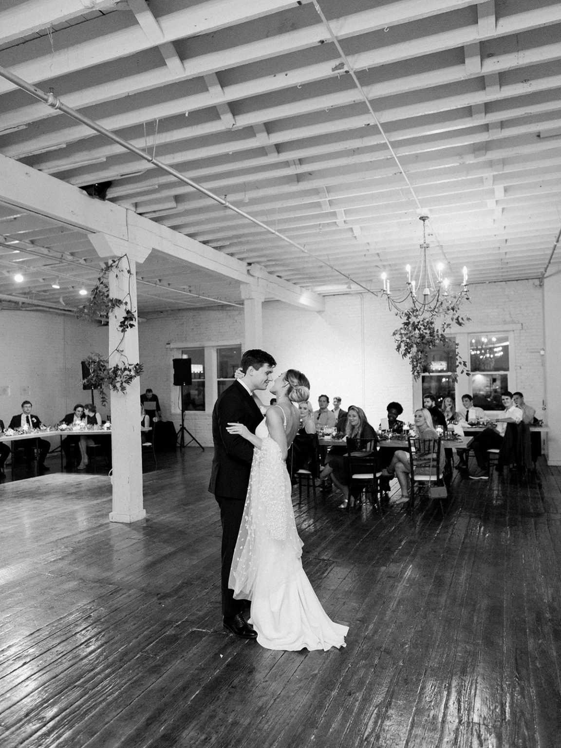Brik Venue Wedding | Forth Worth Wedding Photographer | Michelle Reed ...