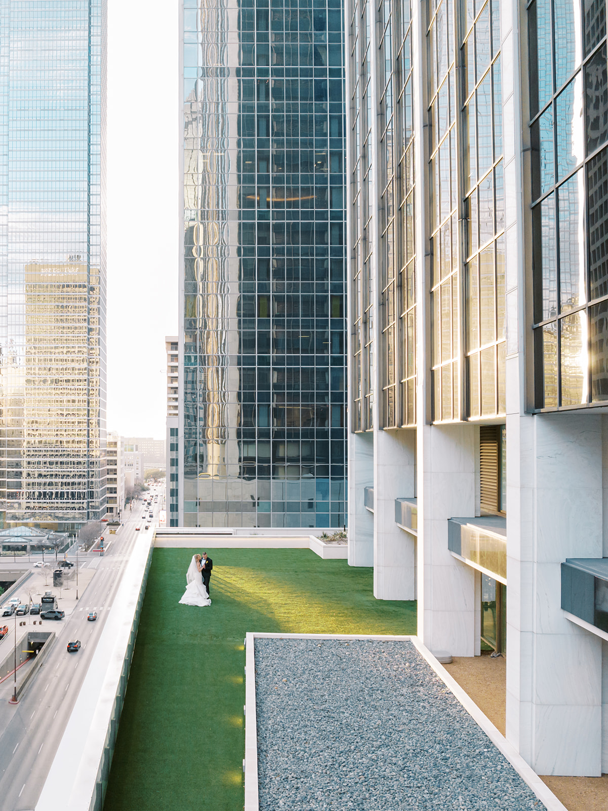 The Thompson Dallas | DFW Wedding Photographer | Erin + Aaron