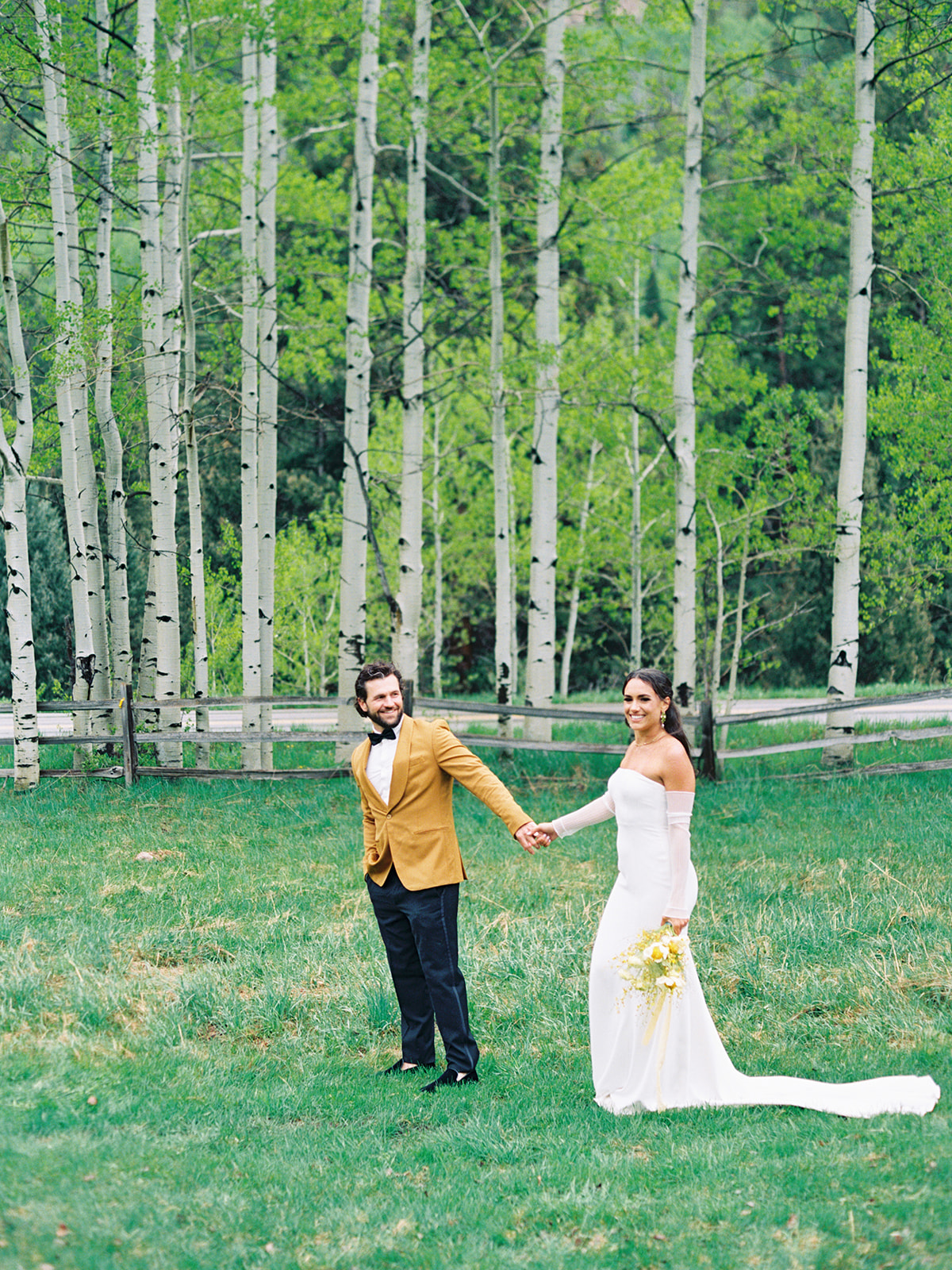 T Lazy 7 Ranch Wedding | Aspen Photographer | Sophie + Luke